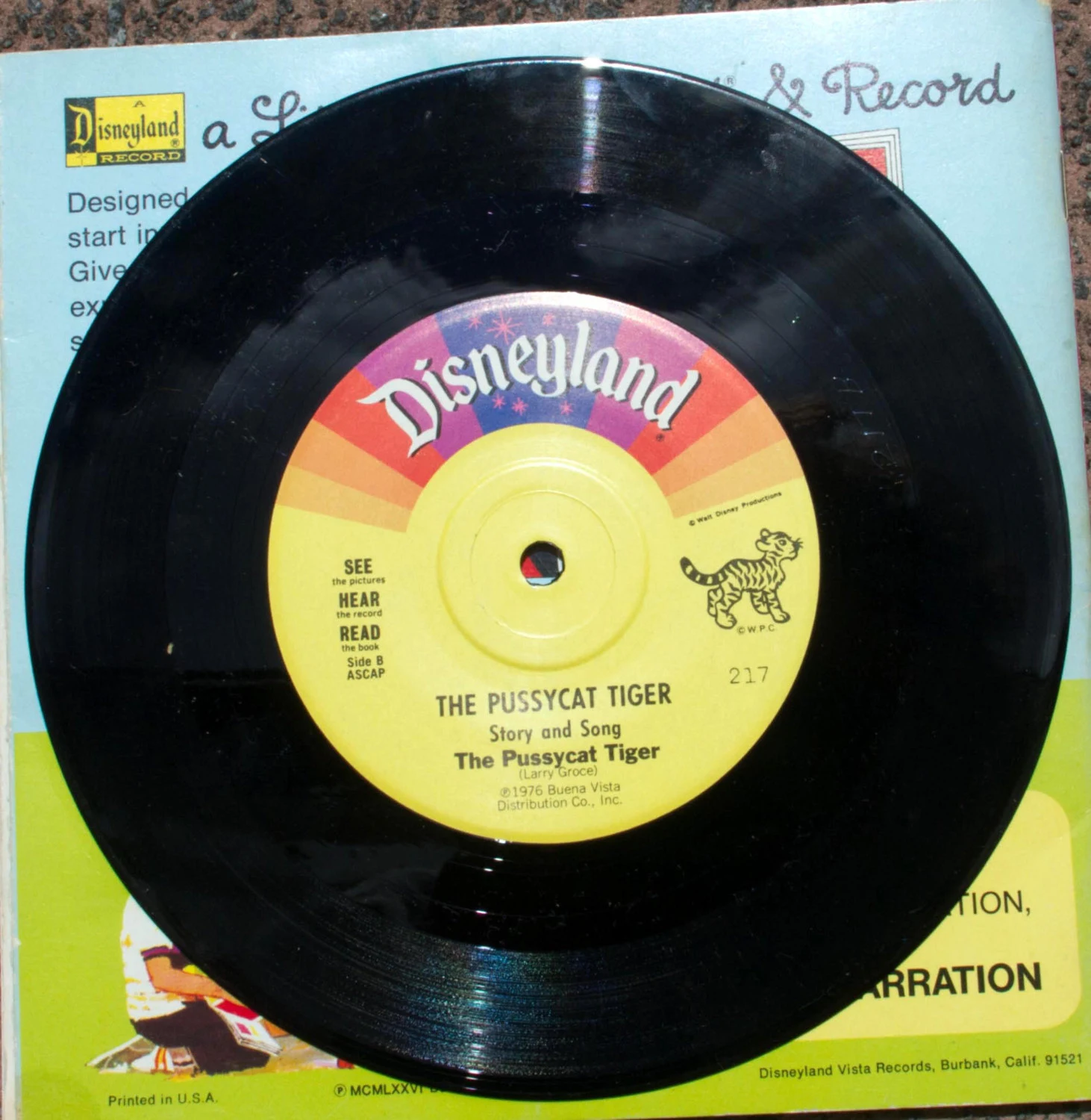A Disneyland Record A Little Golden Book & Record The Pussycat Tiger ...