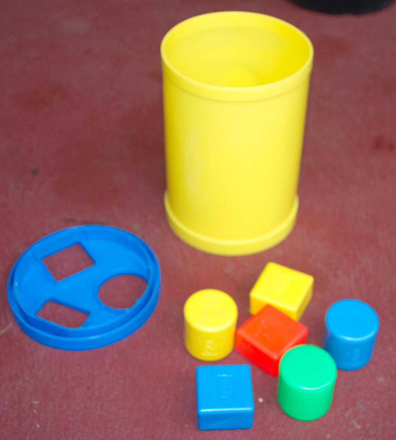 Preloved Vintage Fisher Price Posting Box, Fisher Price Shape Sorter ...