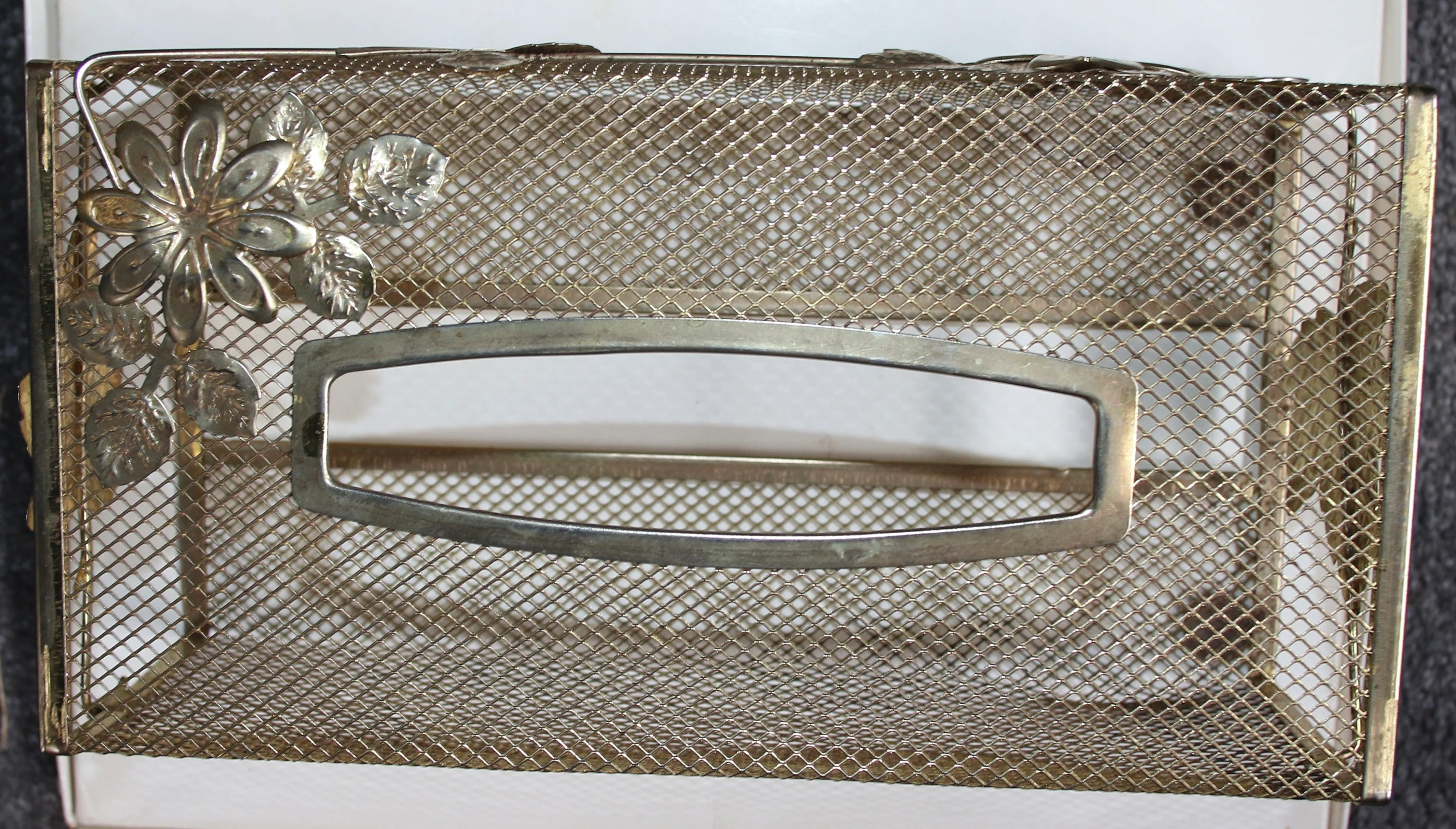 Preloved Vintage Metal Tissue Box Cover | Tasmanian Beauties