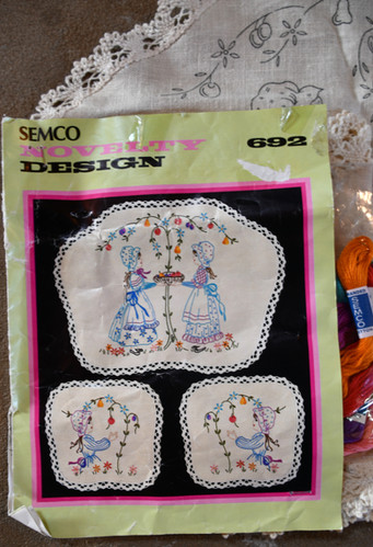 Preloved Semco Novelty Design 692 Doily Set, Needlework project ...