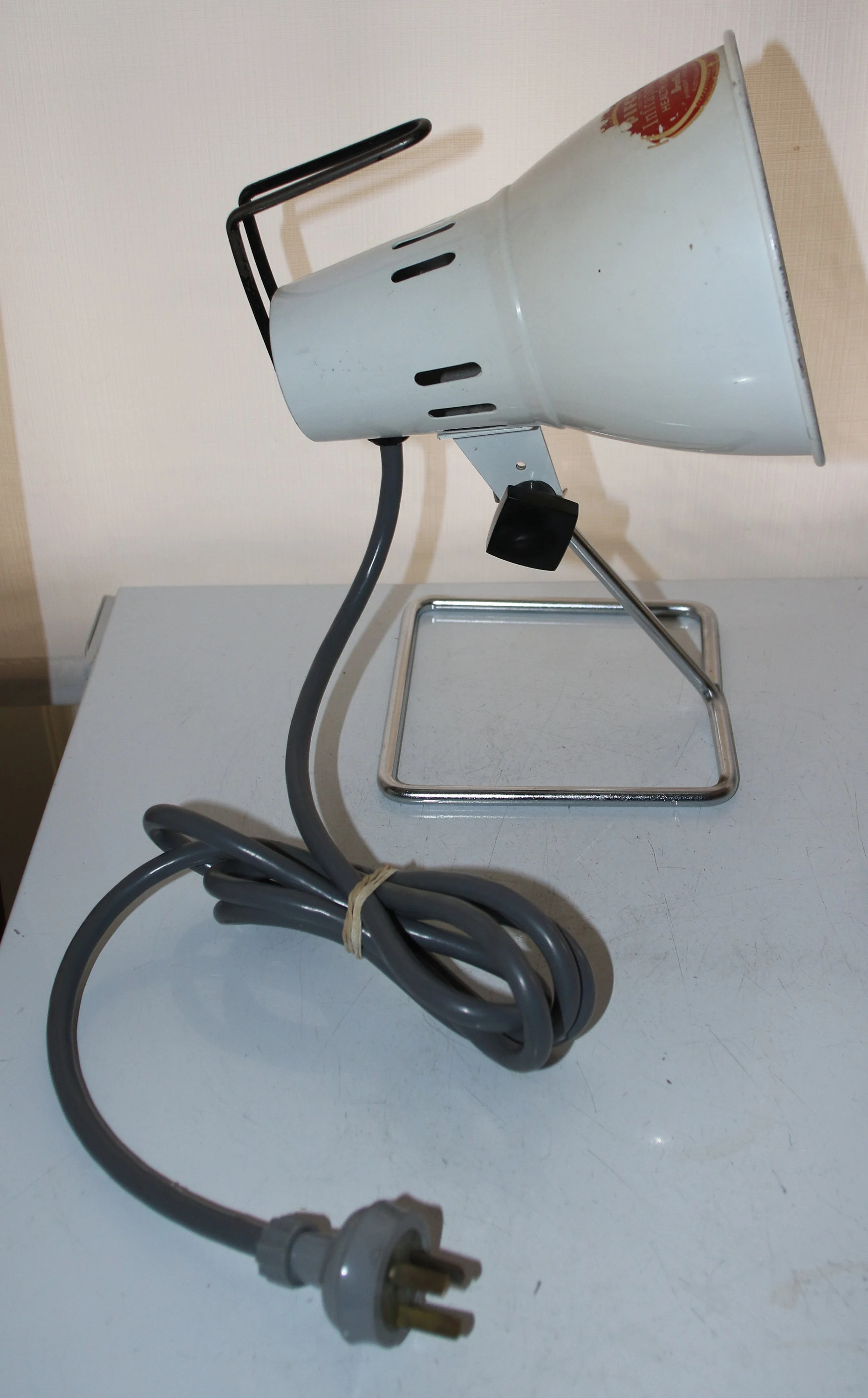 Preloved Pifco Deep Heat Infrapower Health Lamp Breville , Industrial ...