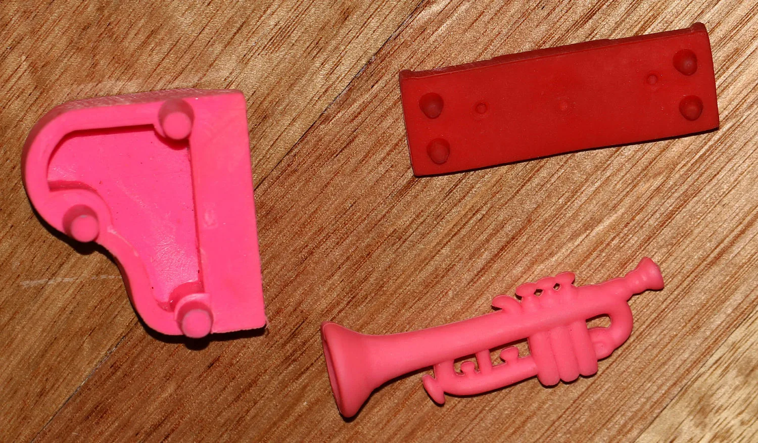 Preloved Novelty Musical Instrument Eraser Collection, Piano Keyboard ...