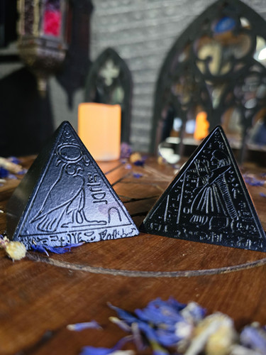 Ceremonial Pyramid of Ra & Hathor | The Magpie & The Moon