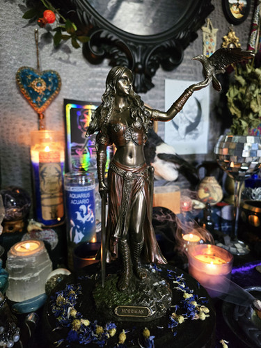 The Morrigan - Goddess Statue | The Magpie & The Moon