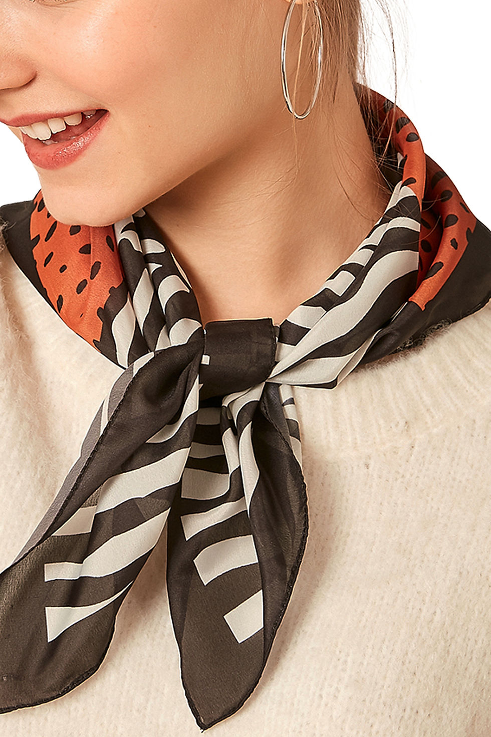 Scarves | Leamel Live