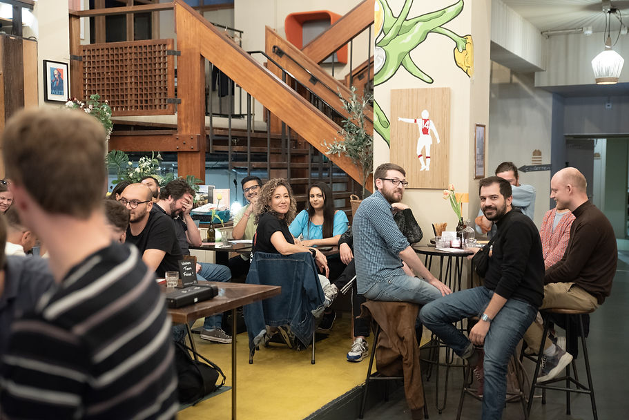 Pub Quiz Amsterdam | For locals and internationals | Quizitive