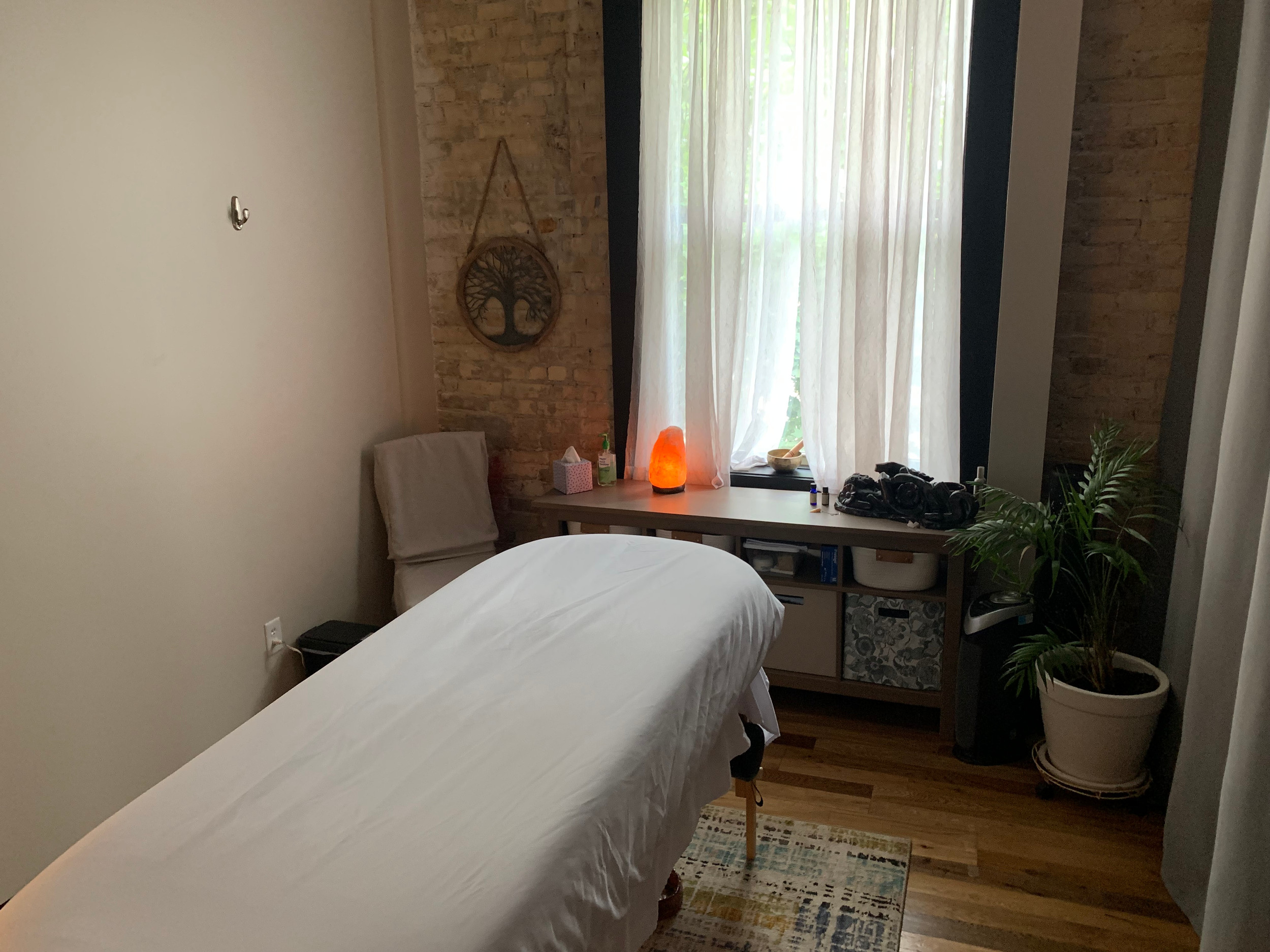 Body Alchemy | Somatic & Energy Healing for Inner Balance