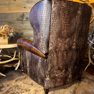 Custom Western Rustic Leather Recliners | Bison Creek