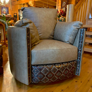 Custom Western Rustic Leather Recliners | Bison Creek