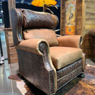 Custom Western Rustic Leather Recliners | Bison Creek