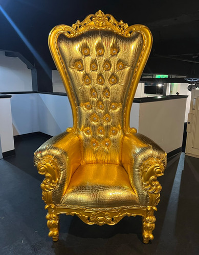 All Gold Throne | Party Rental Eqpt LL