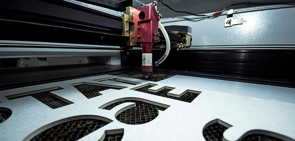 Why Digital Cutters are Ideal for Product Displays and Event Signage