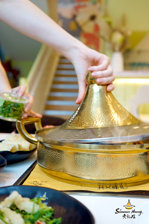 Gallery | Simmer Huang