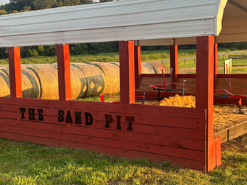 Things To Do | Round Hill