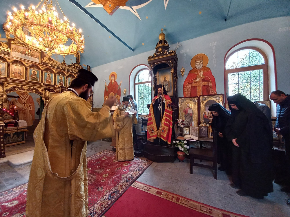 Владайският манастир Св Петка тържествено отпразнува храмовия си