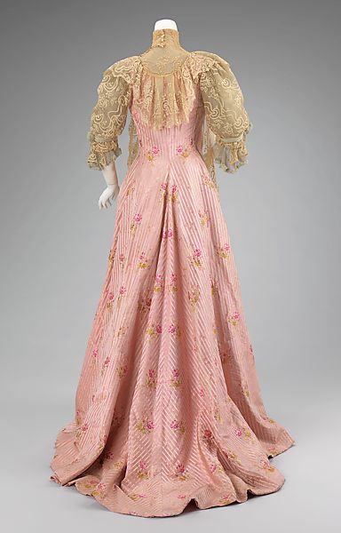 About Tea Gowns