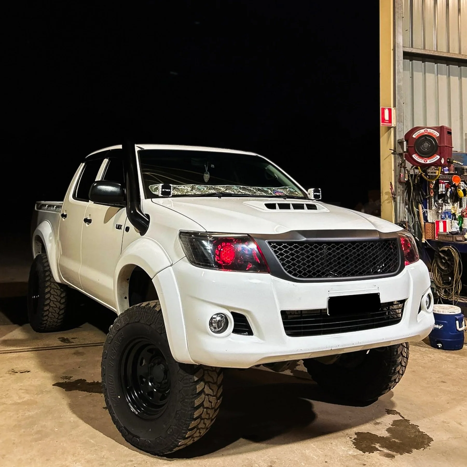 BushDoof Toyota Hilux N70 Bi-LED Projector Headlights | Altitude Off Road