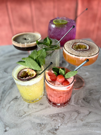 Cozy Harbour | Food - Winebar - Cocktails