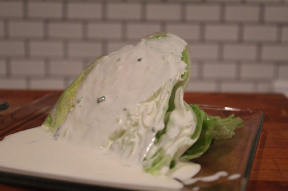 Homemade Garlic Ranch Dressing