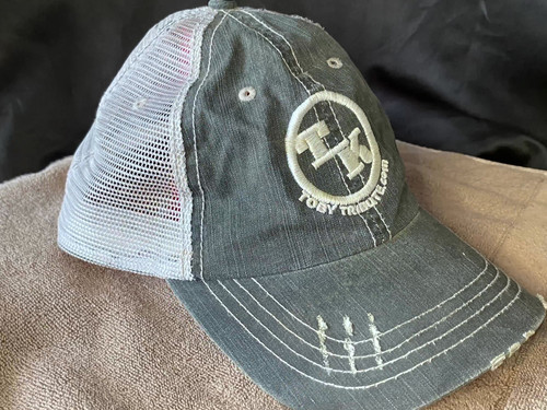 TRUCKER HAT Grey/ Khaki | Toby Keith Tribute