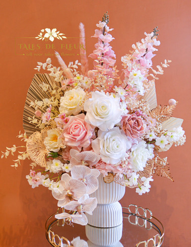 "The Spring Paradise" _ real touch SILK flowers mix with PRESERVED ...