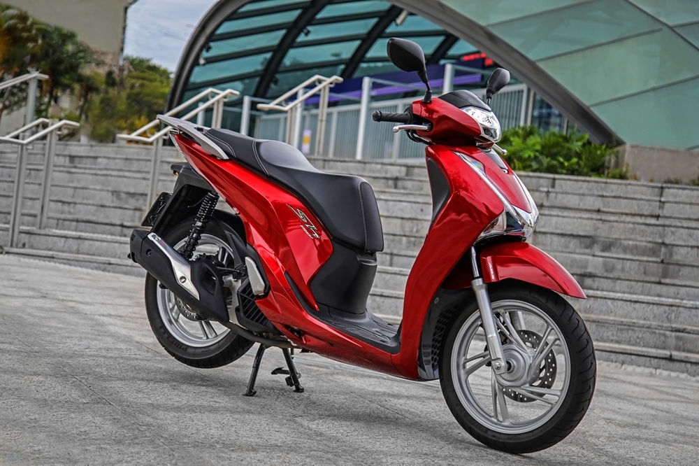 Scooter Honda SH 150i ganha nova versão