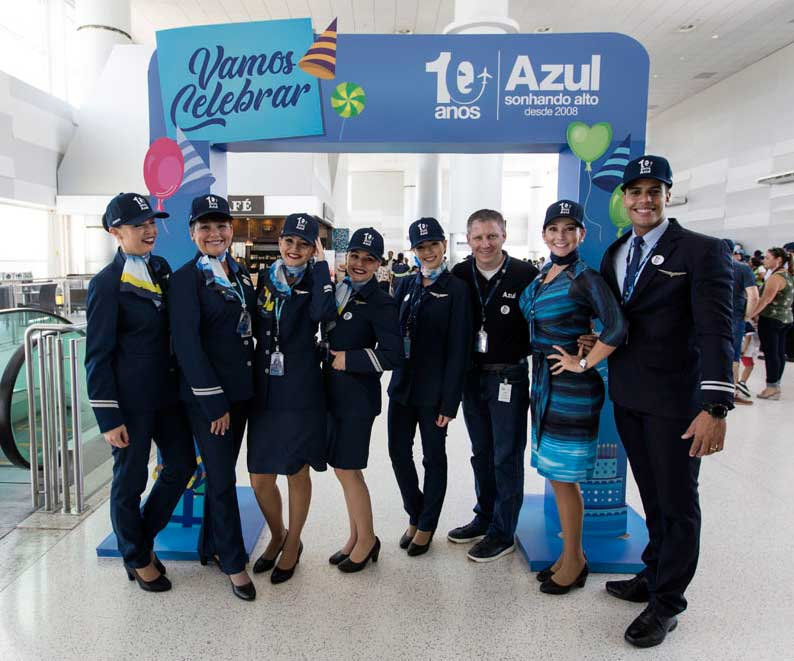 Azul completa 10 anos de operações no Brasil com números expressivos
