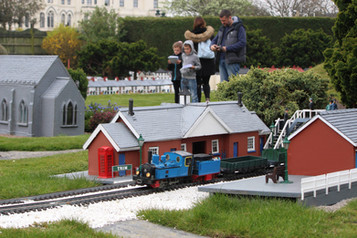 ABOUT | Model RailwayVillage