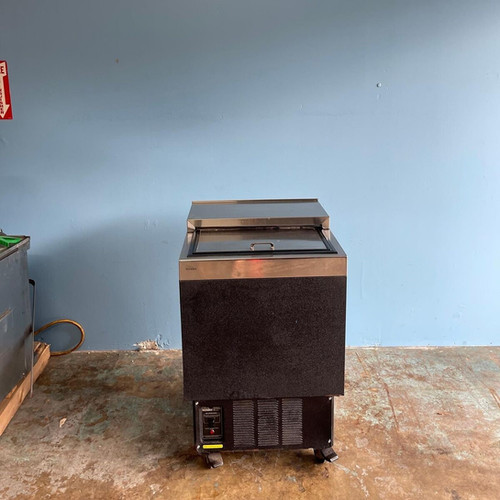 75-0251 Glastender 24'' Mug Froster MF24-B | mainsite