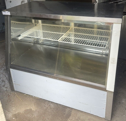 174-0062 Commercial 48” Stainless Steel Dry Glass Full Service Case | GES