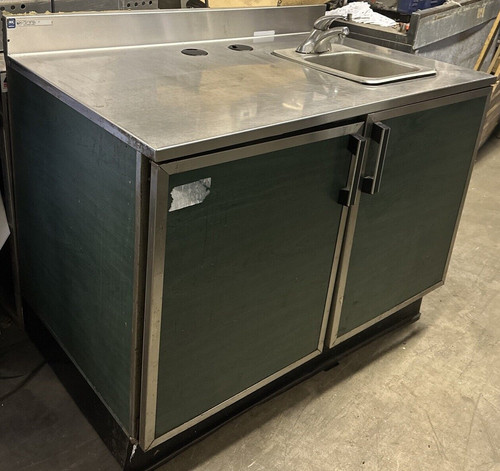 174-0043 Duke 48" Subway Sink with 2-Door Cabinet | mainsite