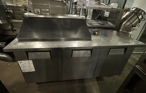 174-0181 True TSSU-72-18M-B-HC 72" Self Contained Salad Prep Table ...