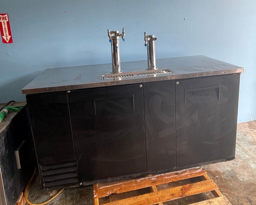 75-0257 True 69'' 2 Door Draft Beer Cooler Keg Box TDD-3 | mainsite