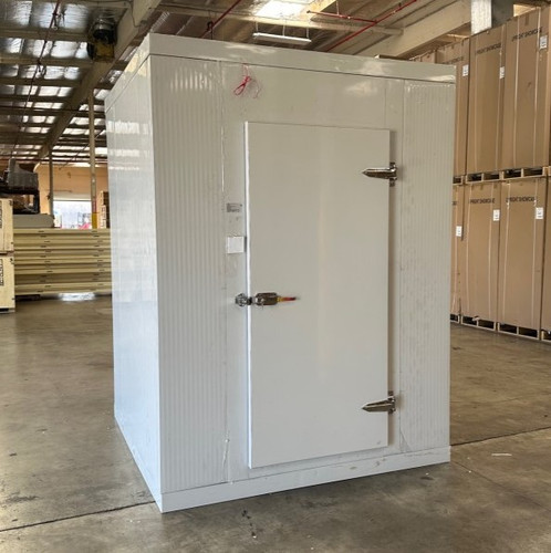 171-0320 6x6x8 Walk In Refrigerator Freezer Cooler Box | mainsite