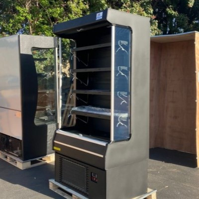 171-0302 40" Black Vertical Self Contained Open Air Display Cooler | GES