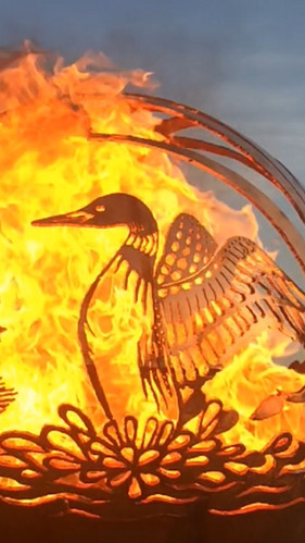 DANCING LOONS FIREBALL FIRE PIT