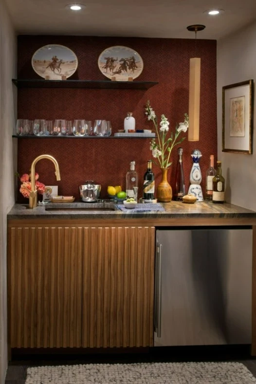 How to Design a Luxury Home Bar? A Complete Guide
