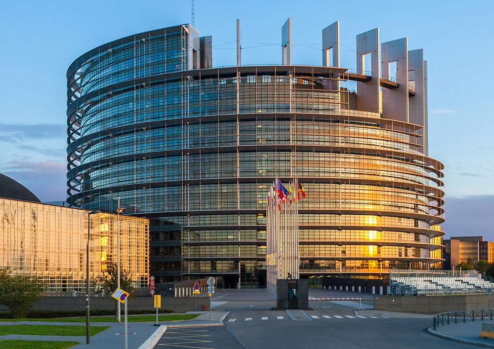 EU Negotiators Reach Agreement to Update Schengen Borders Code ...