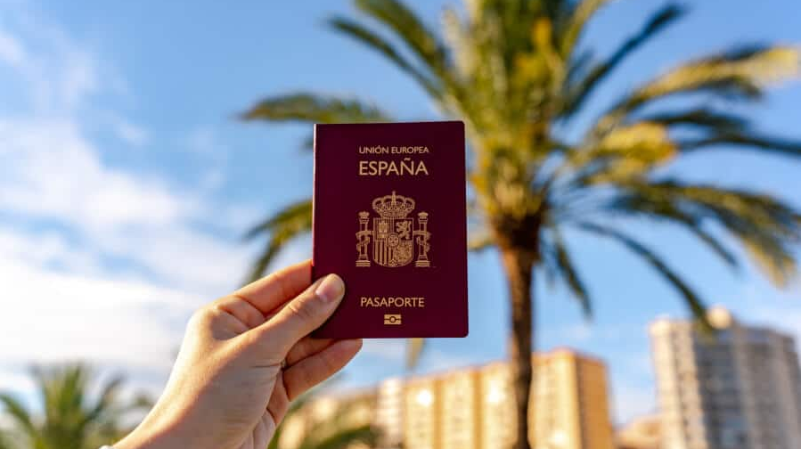 Spain Eases Immigration Rules to Streamline Entry, Work, and Residency ...