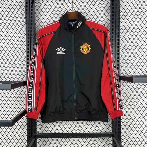 Manchester United Retro Jacket | RetroFootballShirts