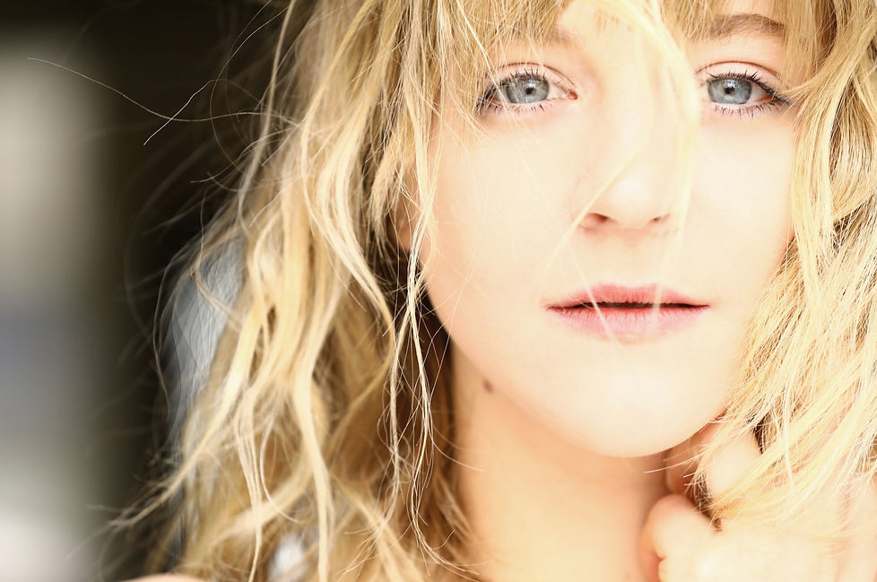 Actress | Mathilde Dehaye