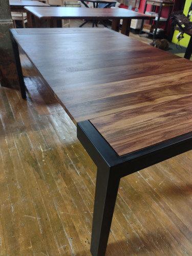 Super Extendable Loft Table | Furniture District