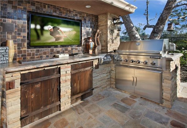 Outdoor Kitchen Trends Worth Savoring | Home Channel TV