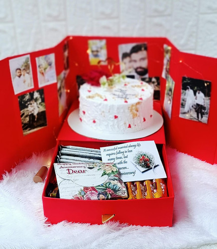 Customized Cake box | Send A Cake & Gifts