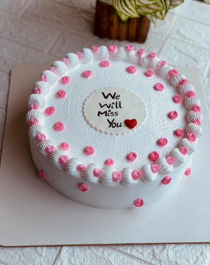 Premium Cake | Send A Cake & Gifts