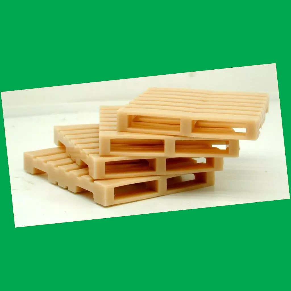 PALLET PALLETS 48" X 40" QUANTITY 4 RESIN 1/24 G SCALE | That Train Place