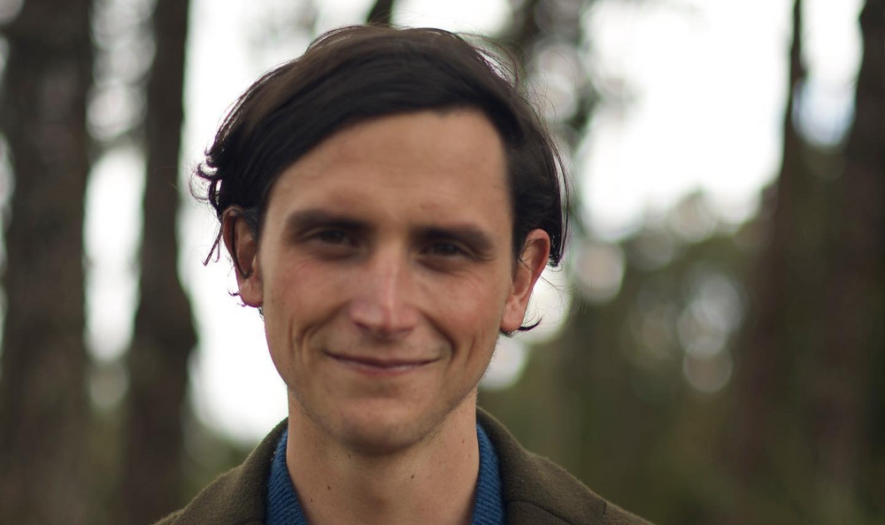 LUCAS HILL...PRESENTA RENACIDO