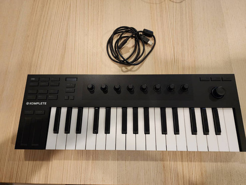 Native Instruments Komplete Kontrol M32 | 197 STUDIO