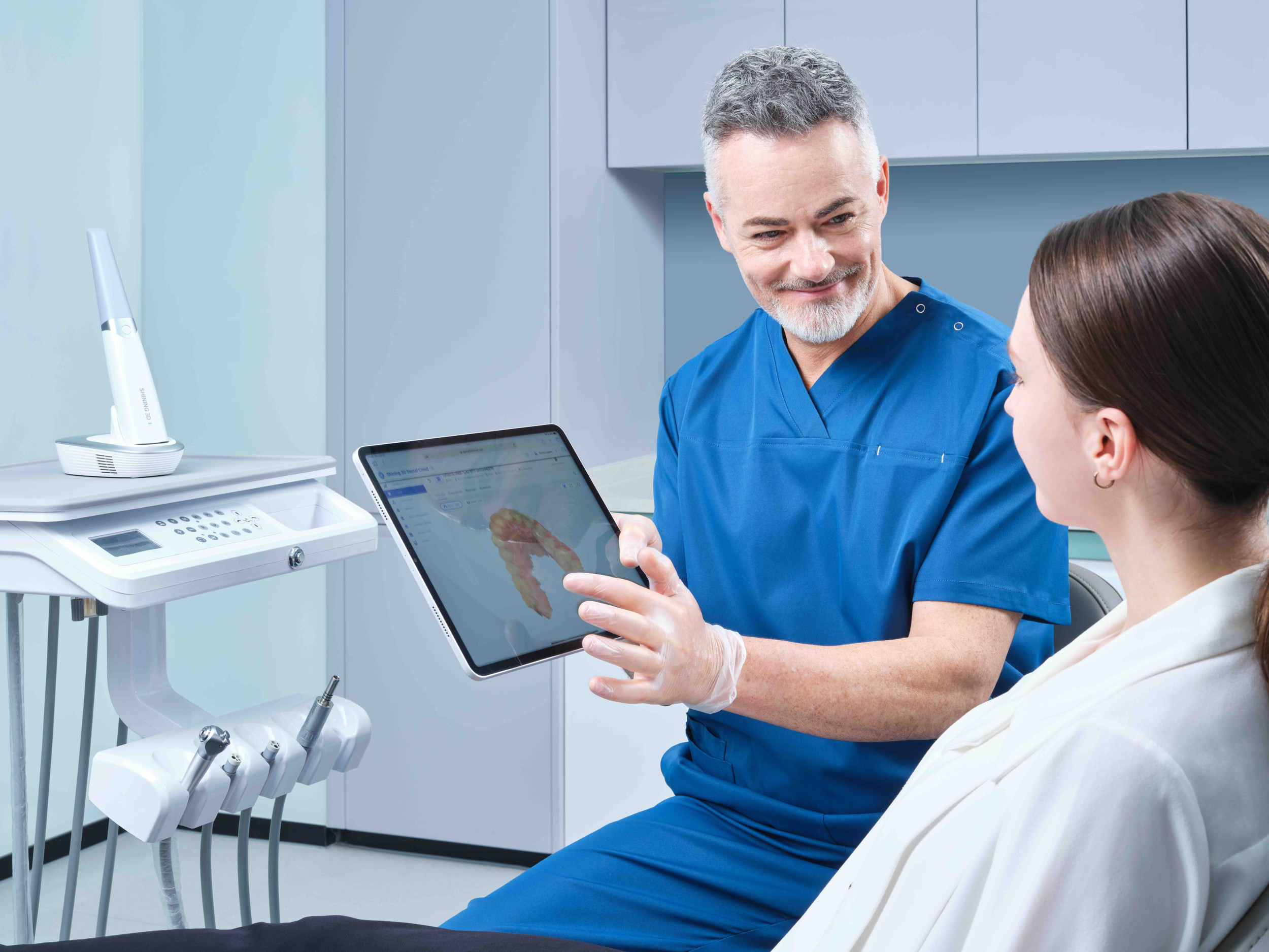 Webinar: Transforming Dentistry with Face Scanners and Digital Smile Design