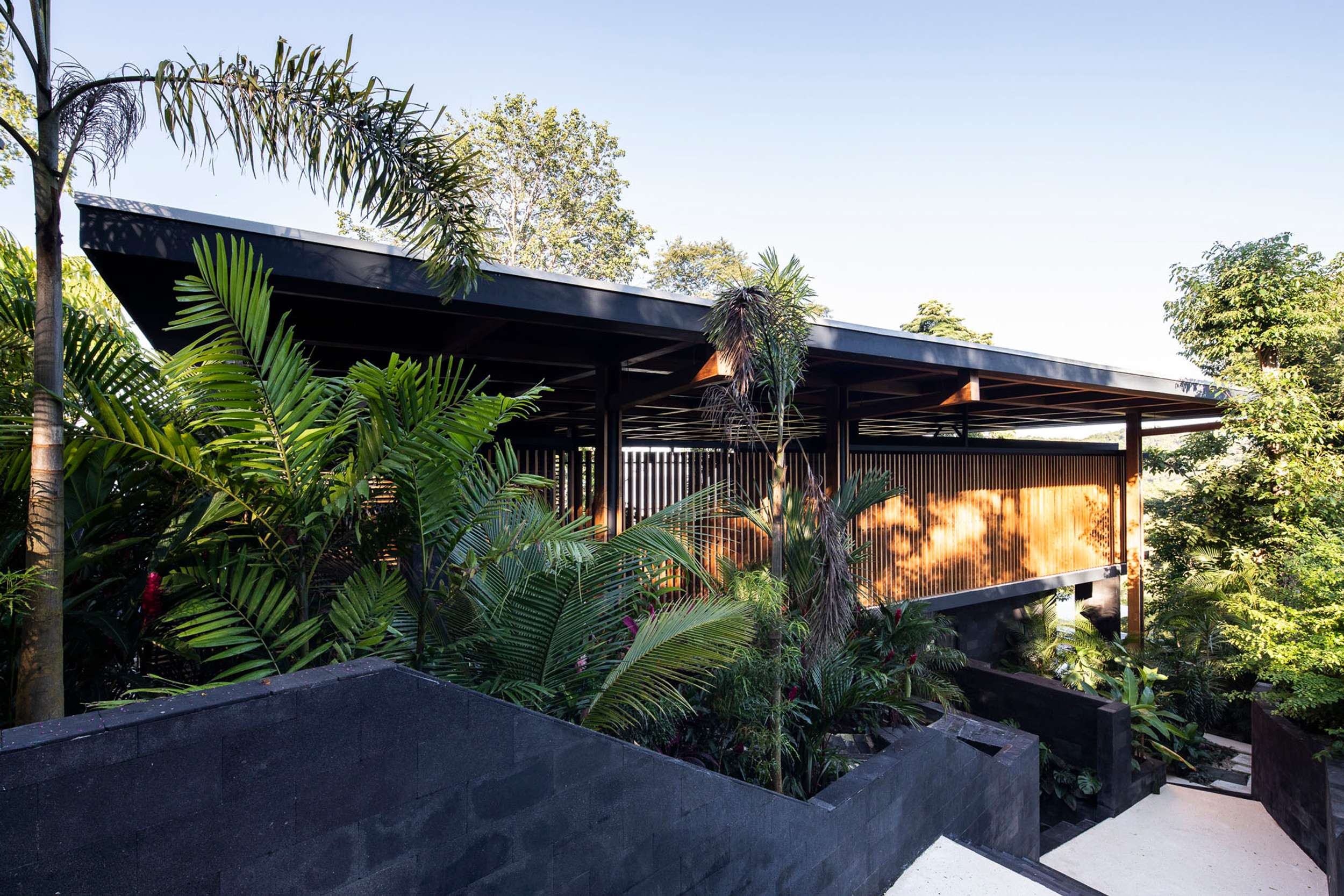 A Pampering Vacation: Personalized Concierge Services at Magna Pacific ...